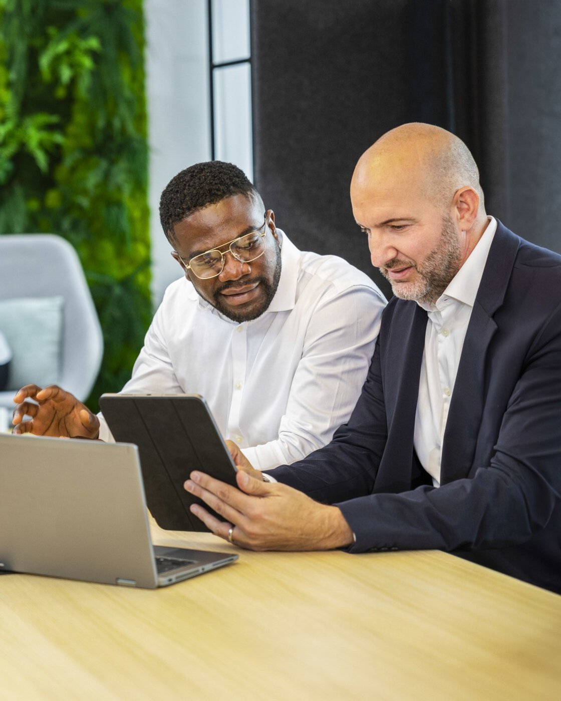 Experienced Professionals | Entry Level - Hannover Re